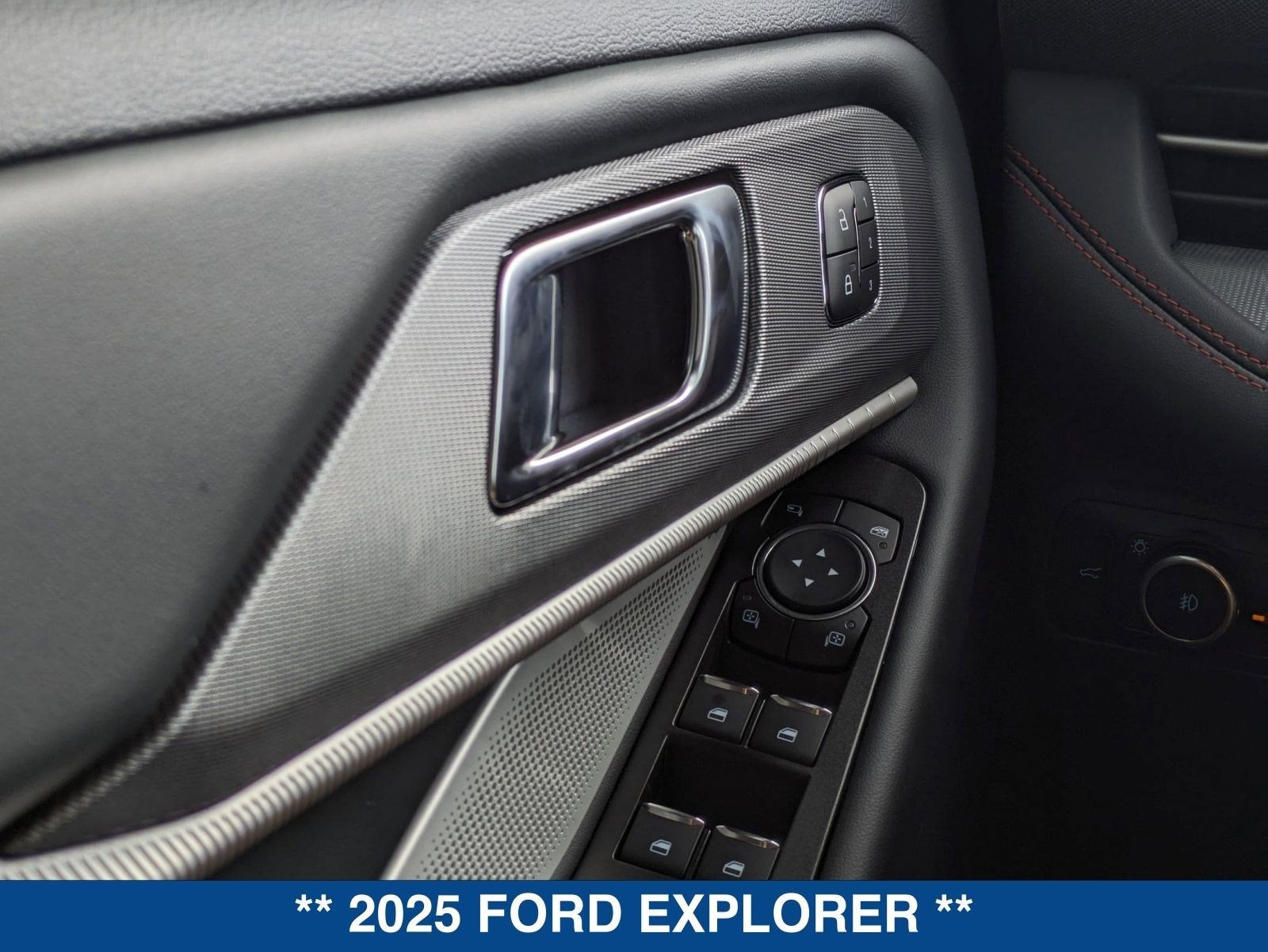 2025 Ford Explorer ST Sarasota FL | Lakeland Englewood Fort Myers ...